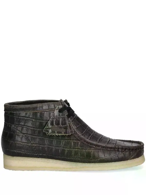 Clarks Wallabee Boots - Brown
