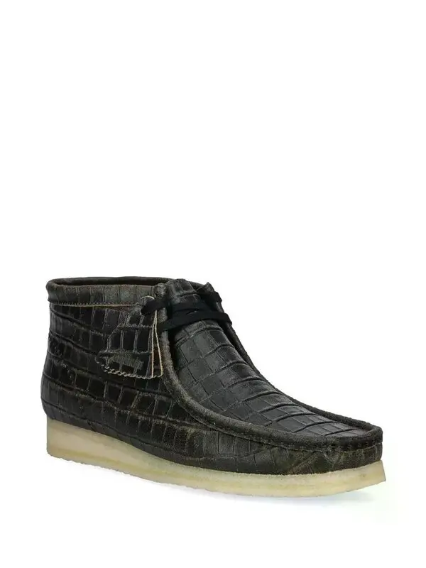 Clarks Wallabee Boots - Brown