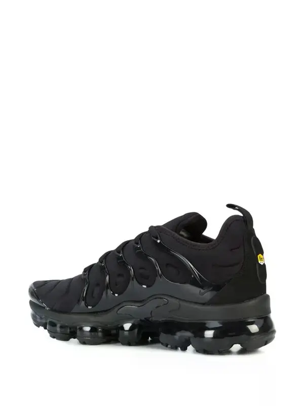 Nike Air Vapormax Plus Sneakers - Black