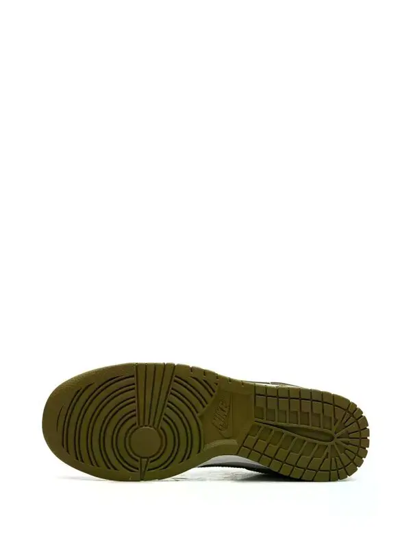 Nike Dunk Low Pacific Moss Sneakers - Green
