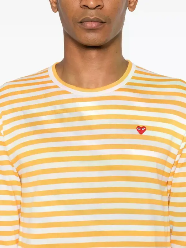 Play Comme Des Garcon Mini Heart-patch T-shirt