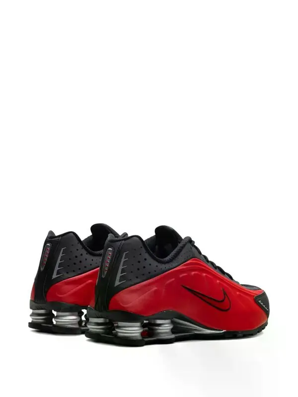 Nike Shox R4 Sneakers - Red