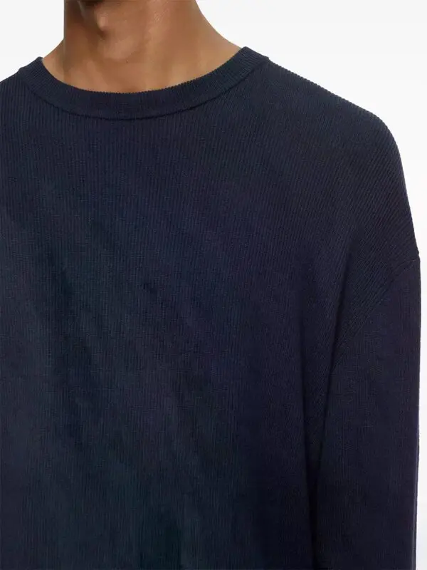 Closed Crew-neck Fine-knit Jumper