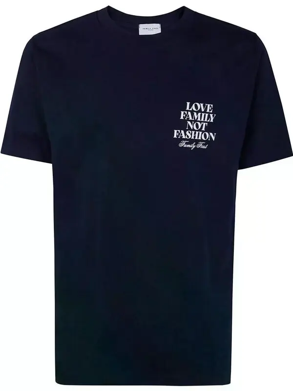FAMILY FIRST Logo-print T-shirt