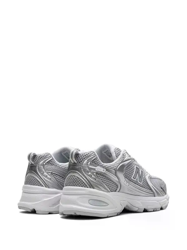 NEW BALANCE 530 Sneakers - Silver