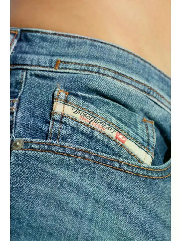 DIESEL® D-definitive Regular Waist Jeans - Blue