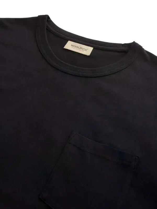 Woolrich Logo-embroidered T-shirt - Black