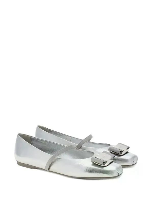 FERRAGAMO Vara Ballerina Flats - Silver