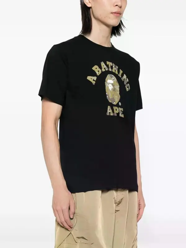 A BATHING APE Logo-printed T-shirt