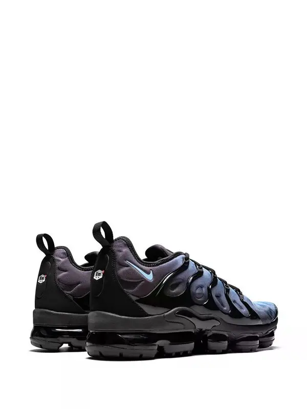 Nike Vapormax Plus Sneakers - Black
