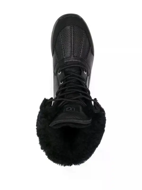 UGG Adirondack 111 Boots