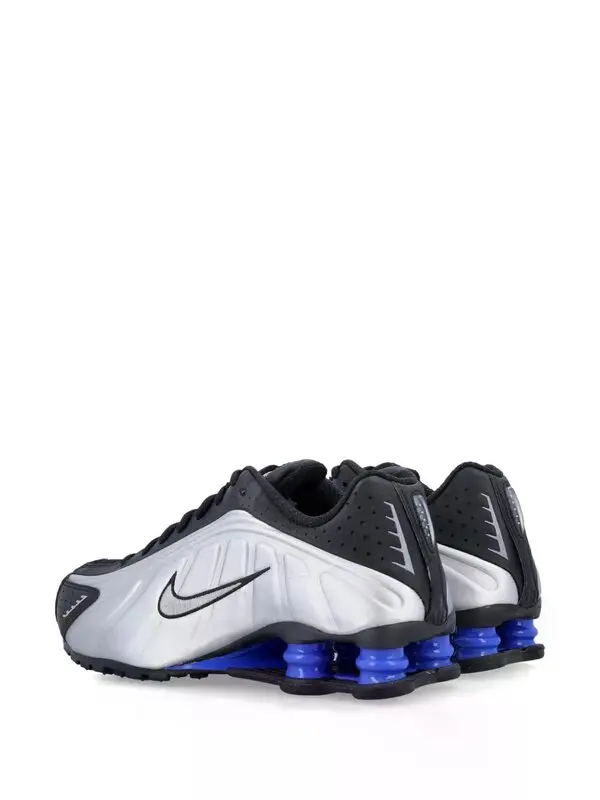 Nike Shox R4 Sneakers - Grey