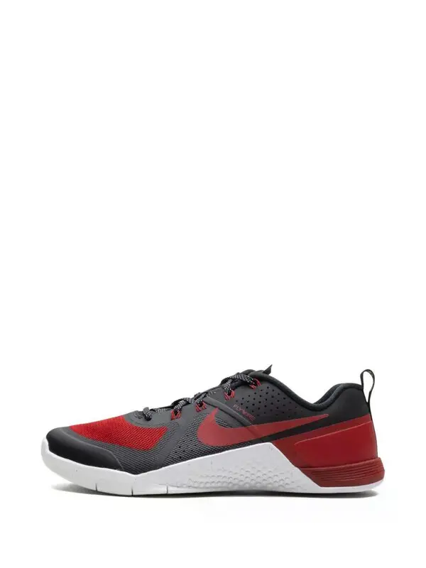 Nike Metcon 1 "banned" Athletic Sneakers