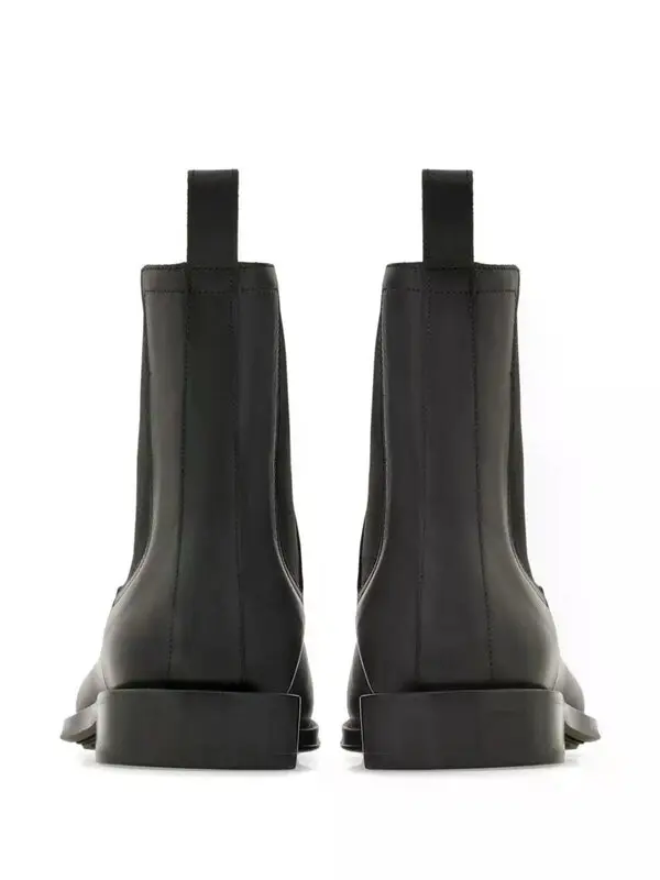 FERRAGAMO Leather Chelsea Boots