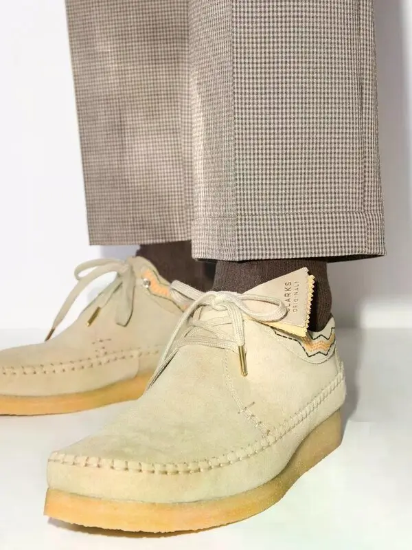 Clarks Weaver Desert Boots