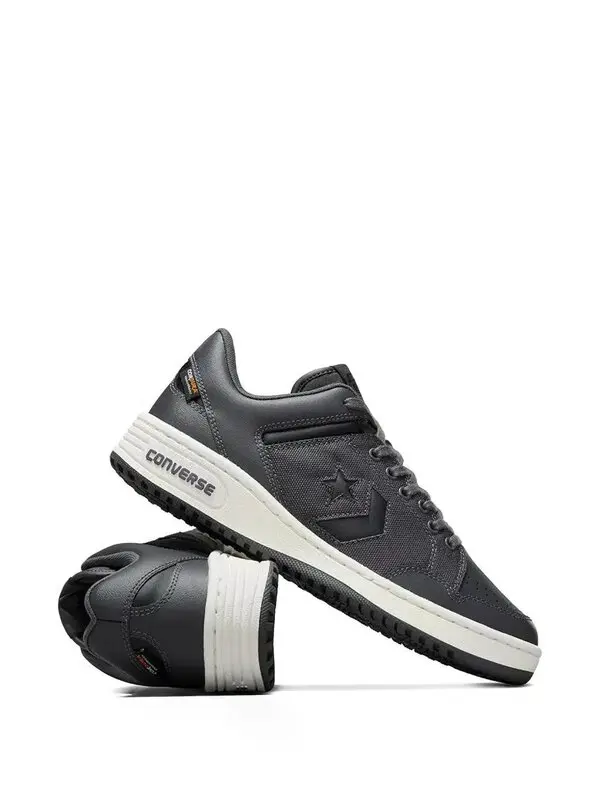 CONVERSE Weapon Sneakers