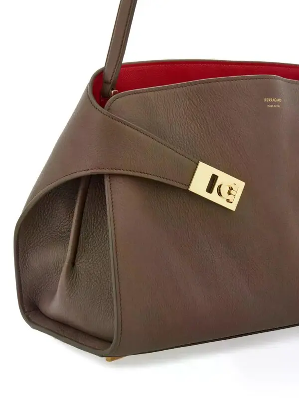 FERRAGAMO Small Hug Soft Shoulder Bag - Neutrals
