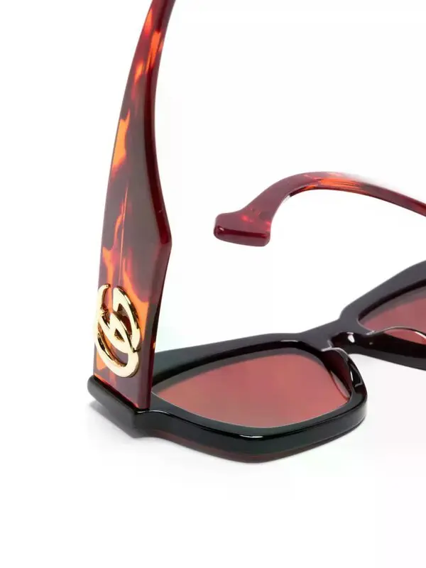 Gucci Oversized Sunglasses With Gold-tone Logo Plaque