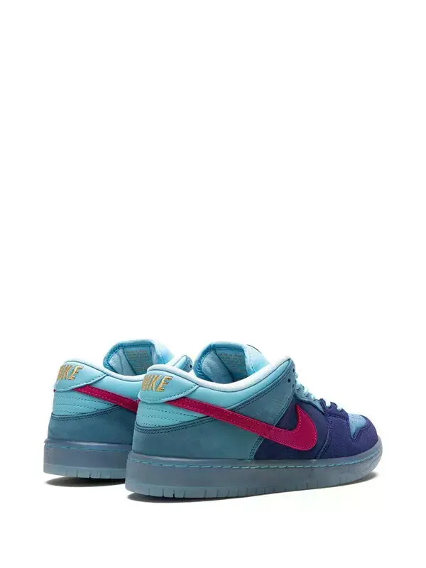Nike Sb Dunk Low Run The Jewels Sneakers