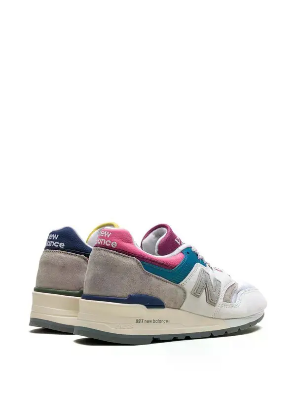 NEW BALANCE 997 Sneakers