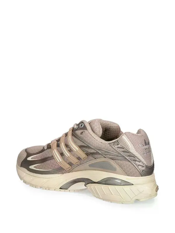 Adidas Adistar Cushion Sneakers