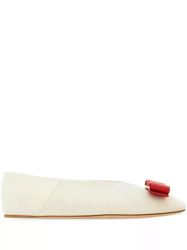 FERRAGAMO Vara Leather Ballerina Shoes