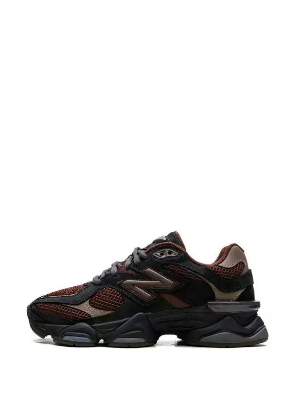 NEW BALANCE 9060 Sneakers - Brown
