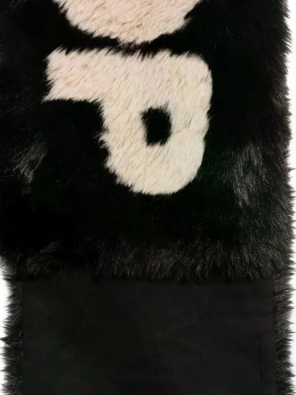 032C Logo-print Scarf