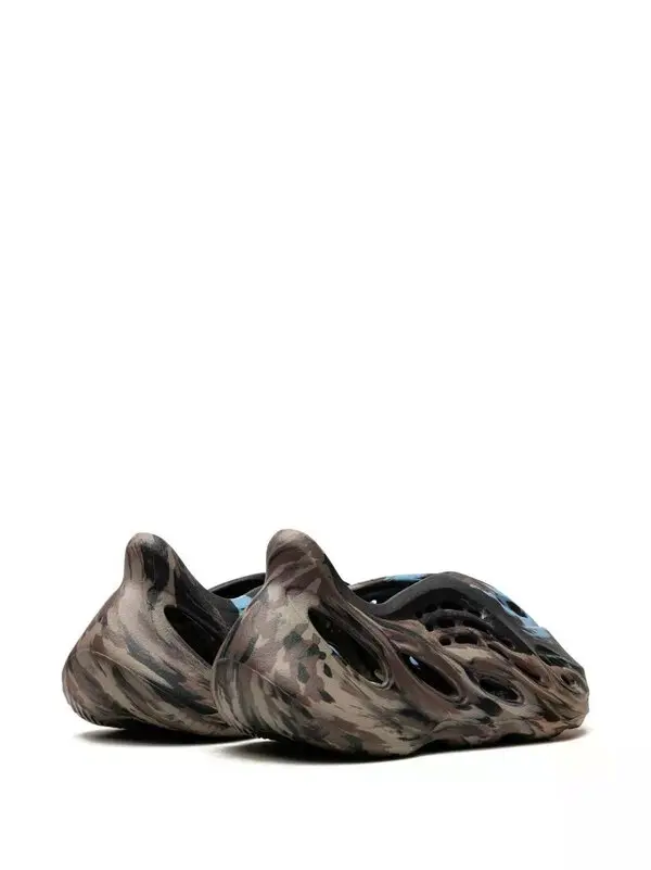 ADIDAS X YEEZY Foam Runner Mx Blue Sneakers