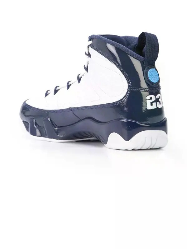 JORDAN Air Retro Unc Sneakers