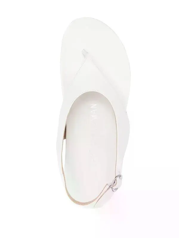 STUART WEITZMAN Summer Thong Sandals