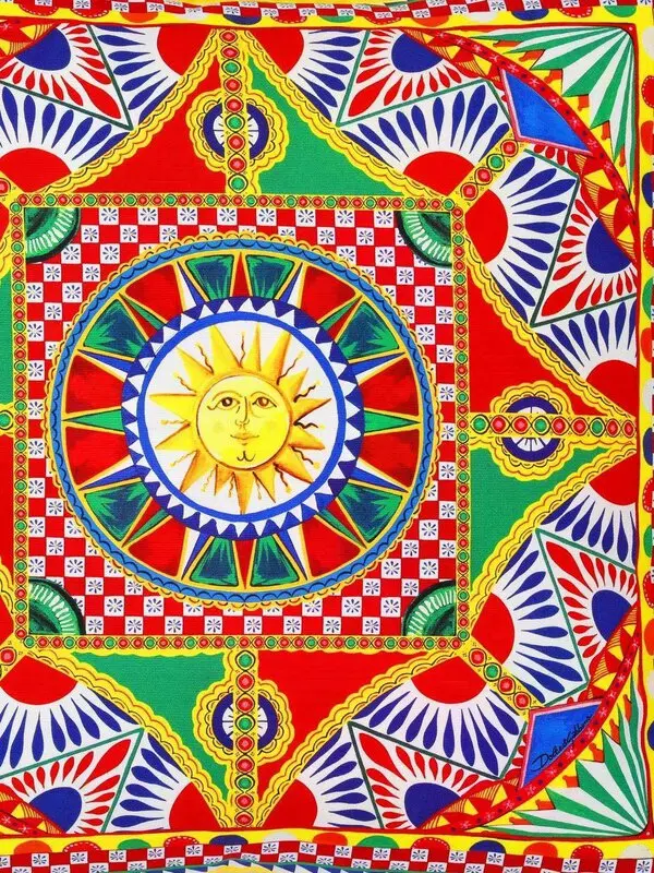 Dolce & Gabbana Medium Carretto-print Square Canvas Cushion