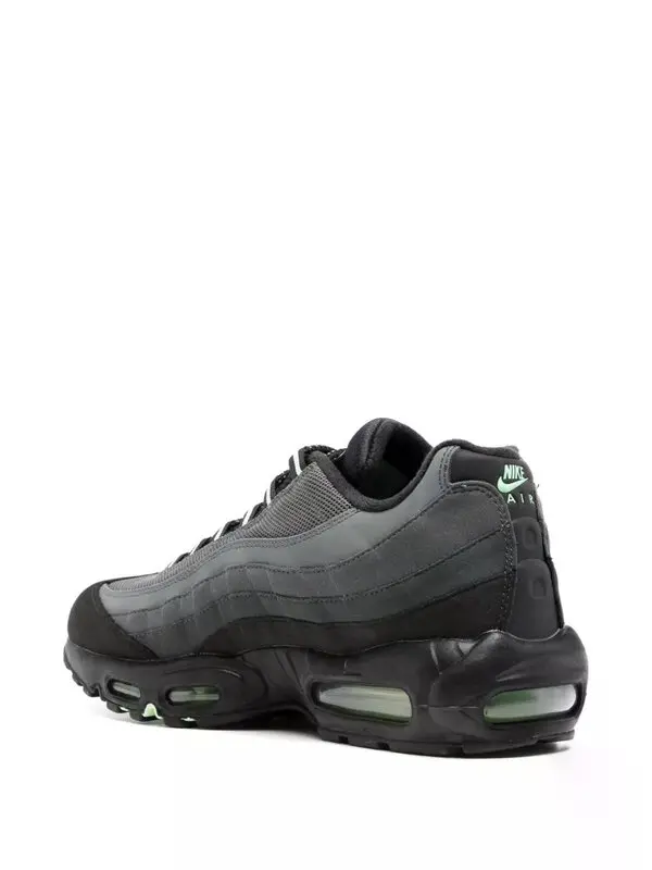 Nike Air Max 95 Sneakers