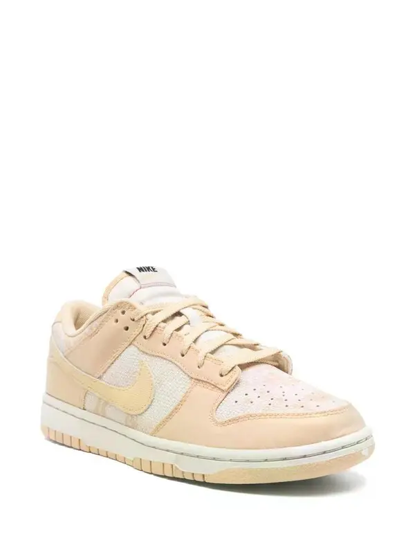 Nike Dunk Low Lace-up Sneakers - Neutrals