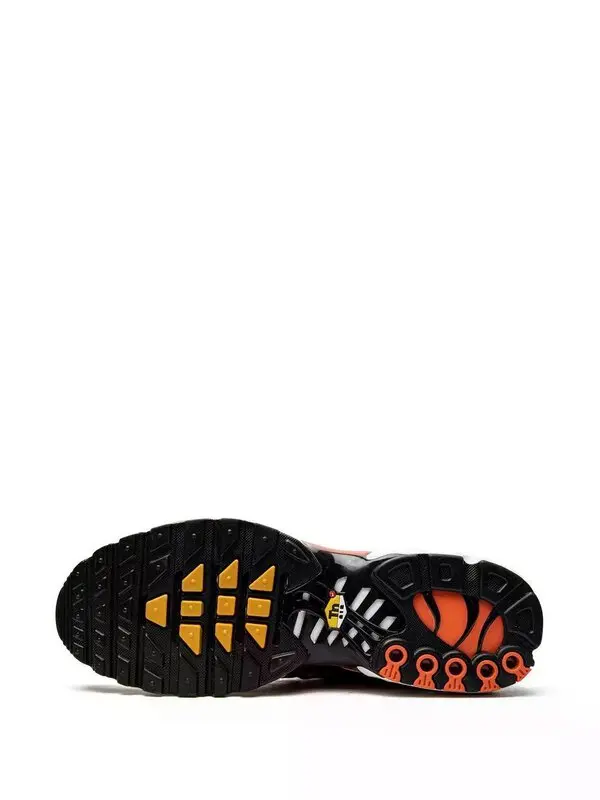 Nike Air Max Plus Sneakers - Orange