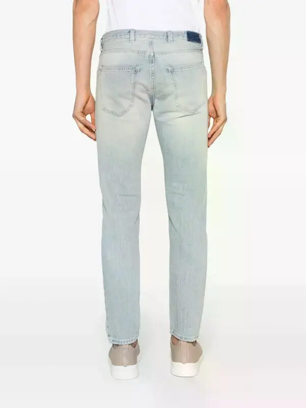Eleventy Stonewashed Straight Jeans