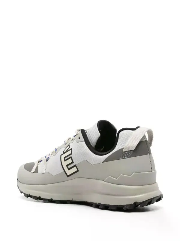 VEJA X Etudes Shell Sneakers