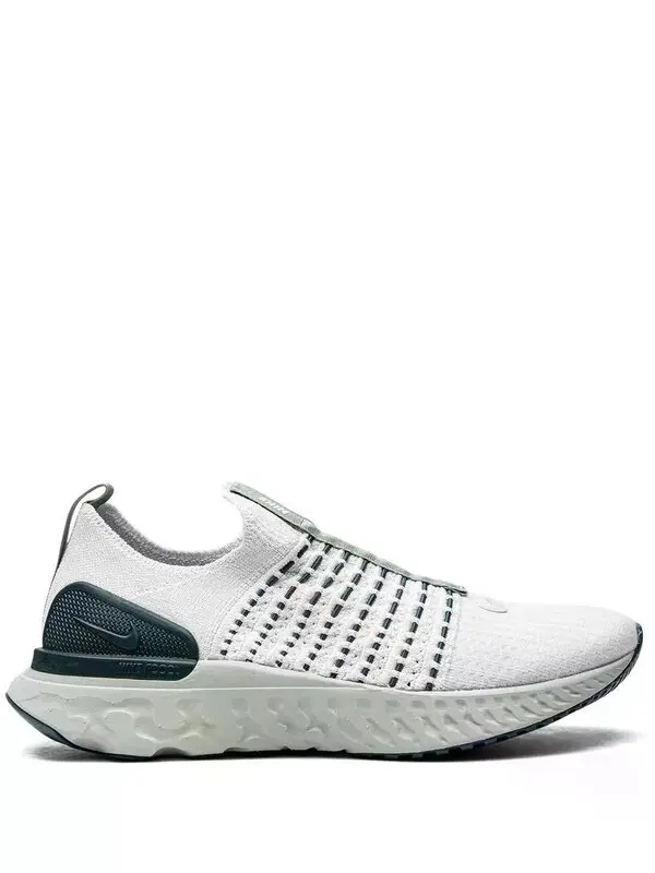 Nike React Phantom Run Flyknit 2 Sneakers - Grey