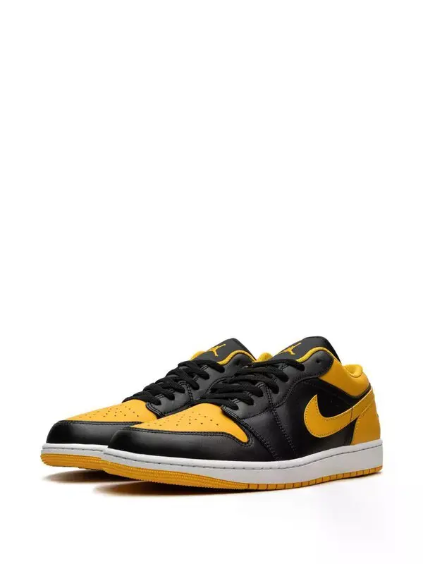 JORDAN Air 1 Low Sneakers - Black