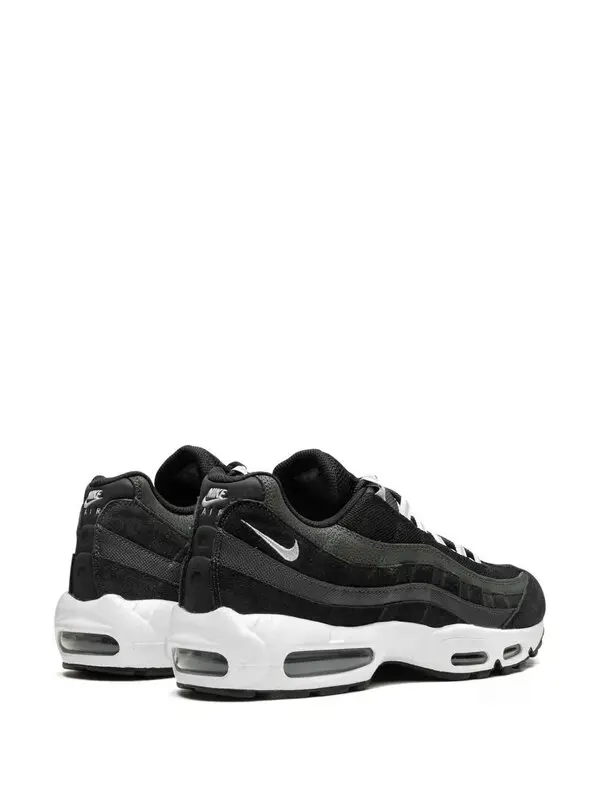Nike Air Max 95 Sneakers - Black