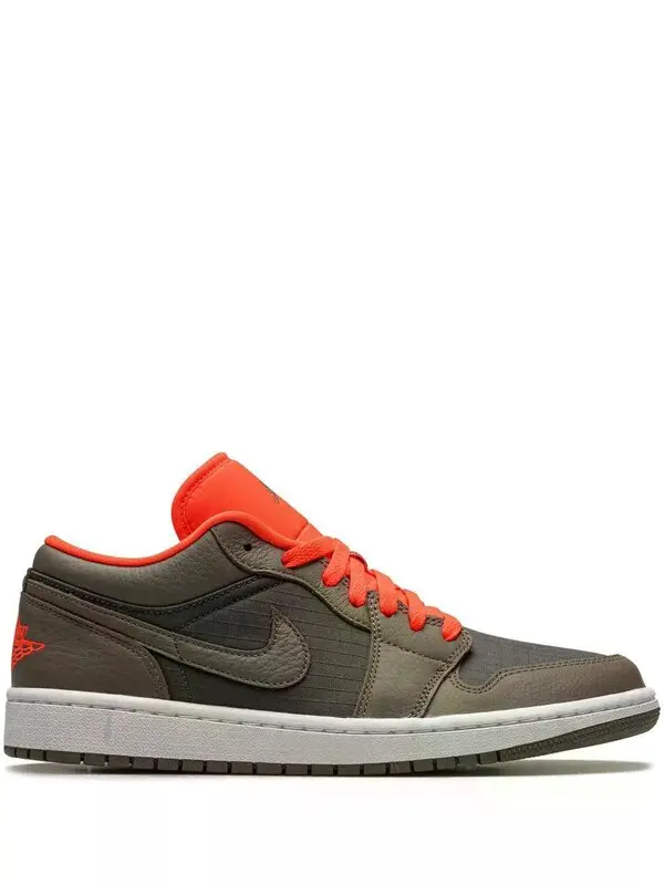 JORDAN 1 Low Se Sneakers - Green