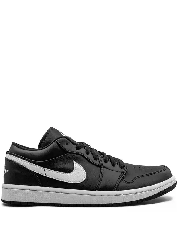 JORDAN Air 1 Low Sneakers - Black
