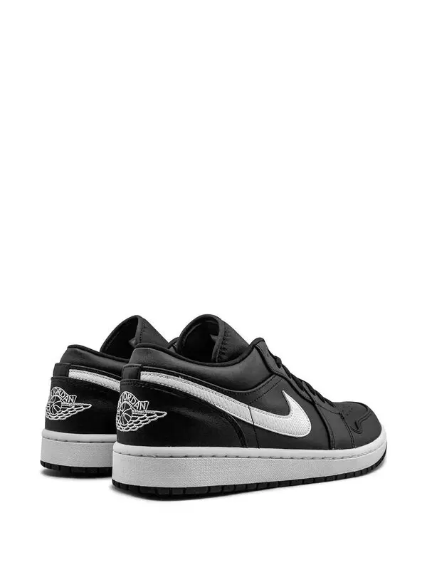 JORDAN Air 1 Low Sneakers - Black