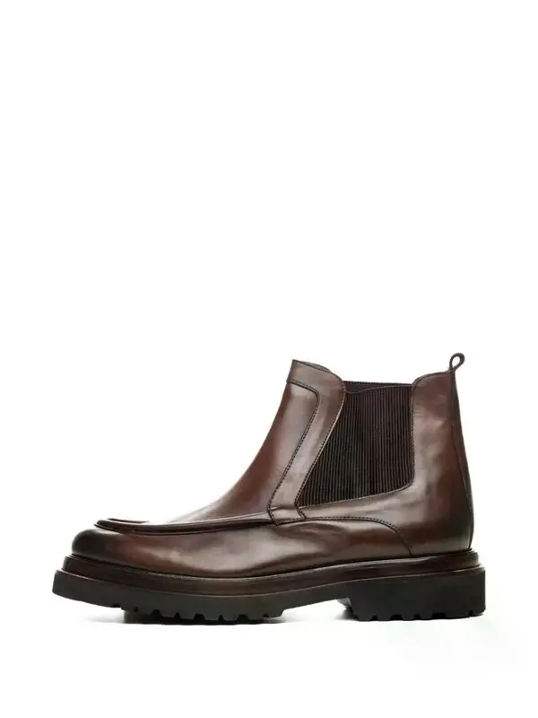 POCHE PARIS Leather Chelsea Boots