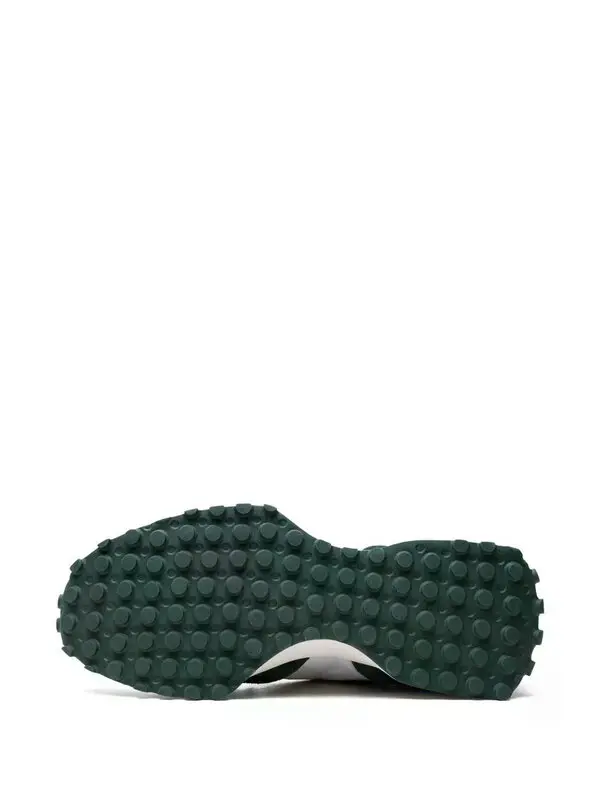 NEW BALANCE 327 Low-top Sneakers