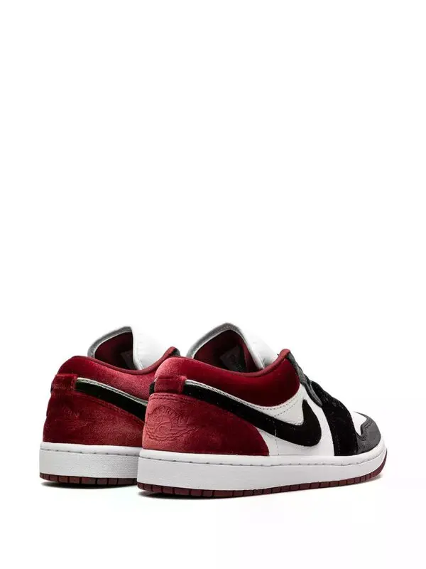 JORDAN 1 Low Se Velvet Black Toe Sneakers - Red