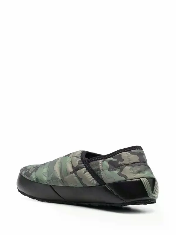 The North Face Camouflage-print Padded Slippers - Green