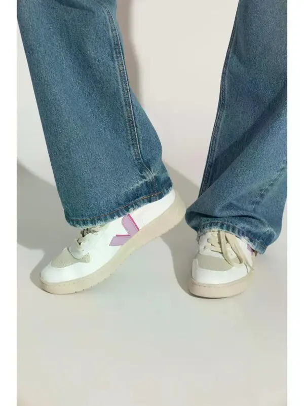 VEJA V-10 Sneakers - White