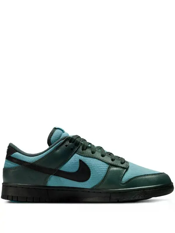 Nike Dunk Low Retro Sneakers - Green