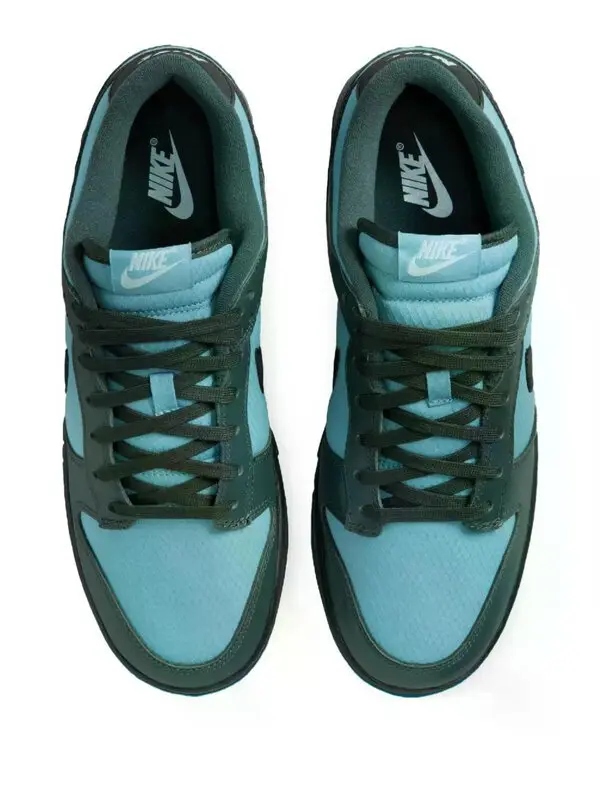 Nike Dunk Low Retro Sneakers - Green